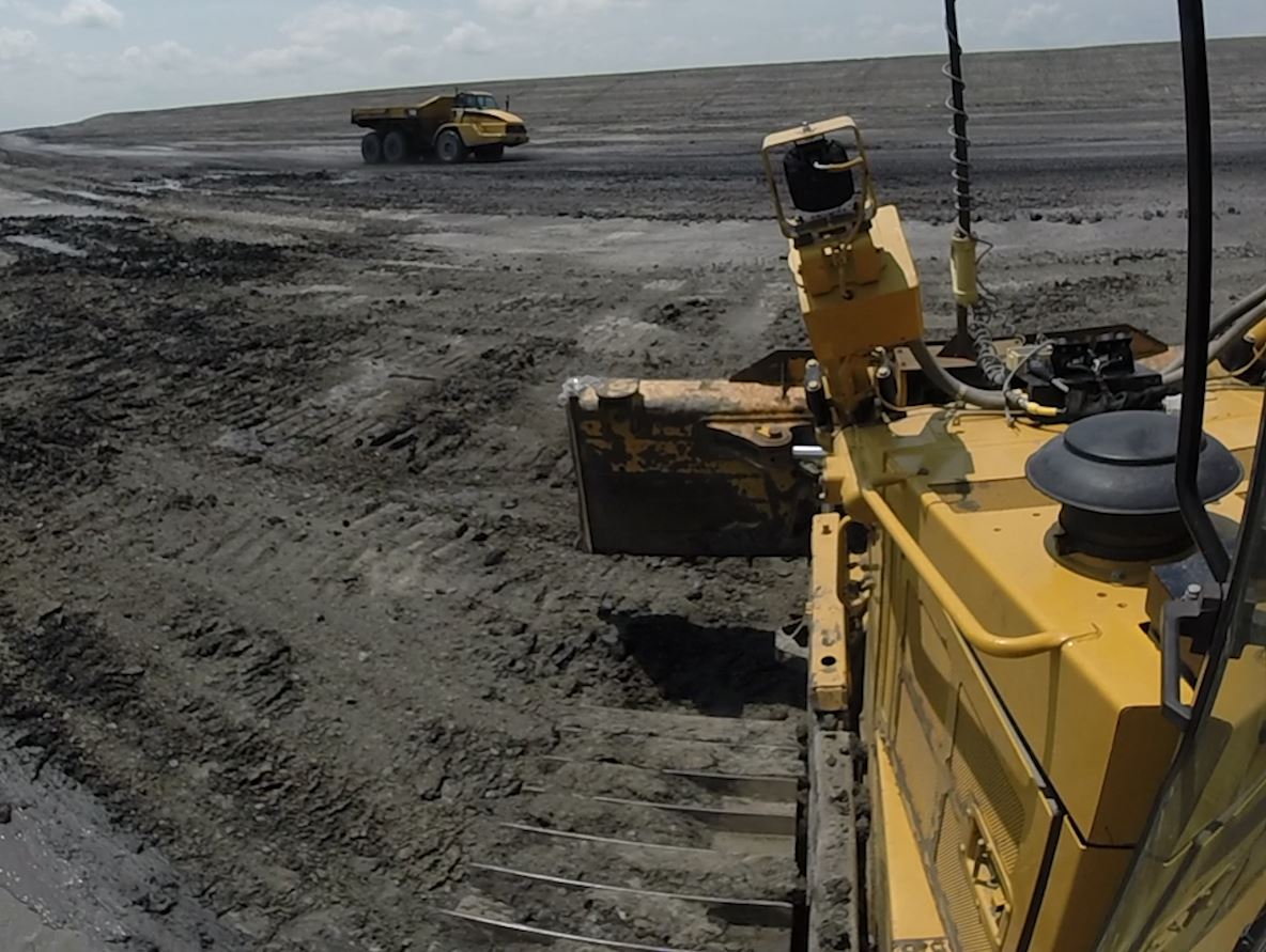 Remote Control Cat D6T Dozer in the United States of America - RCT
