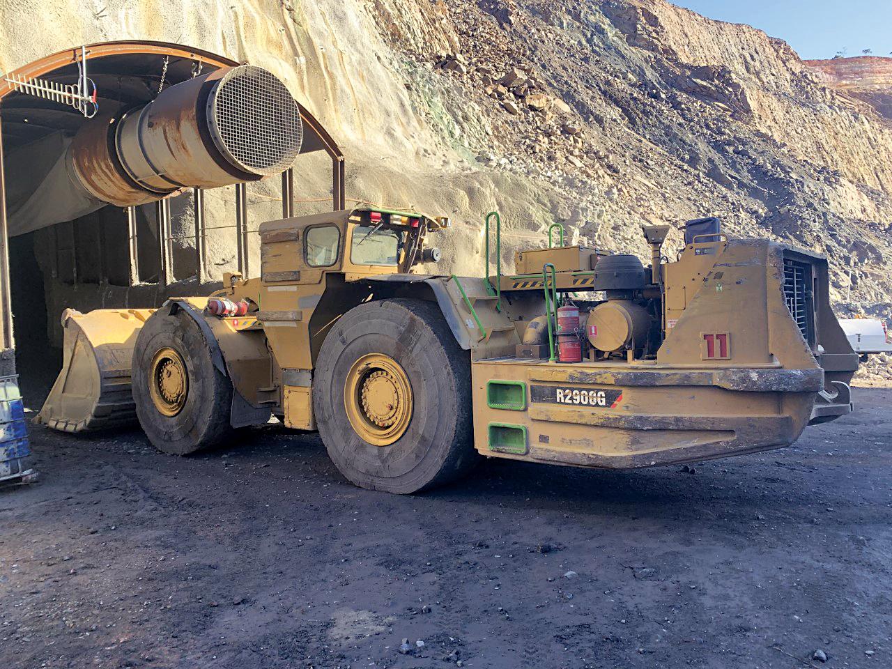 Chinova Resources implements autonomous loaders - RCT