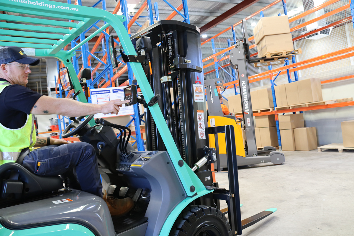 Five tips for Logistics and Warehouse Managers - RCT