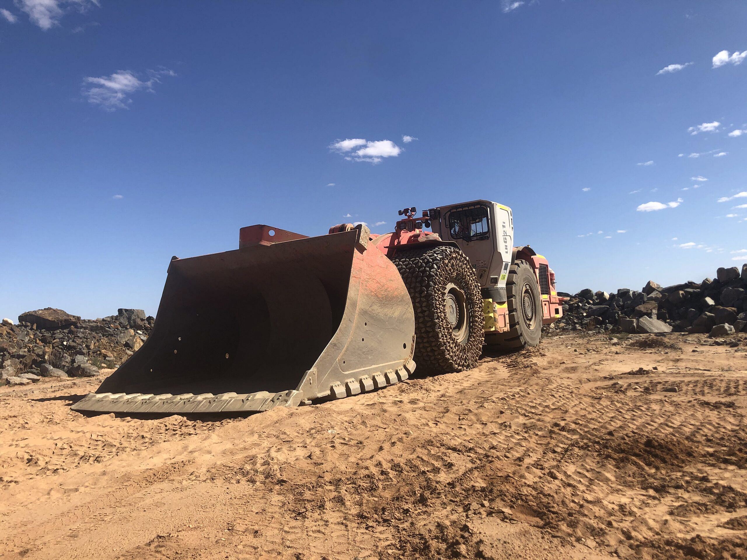 Managing automated underground mining fleets from the surface - RCT